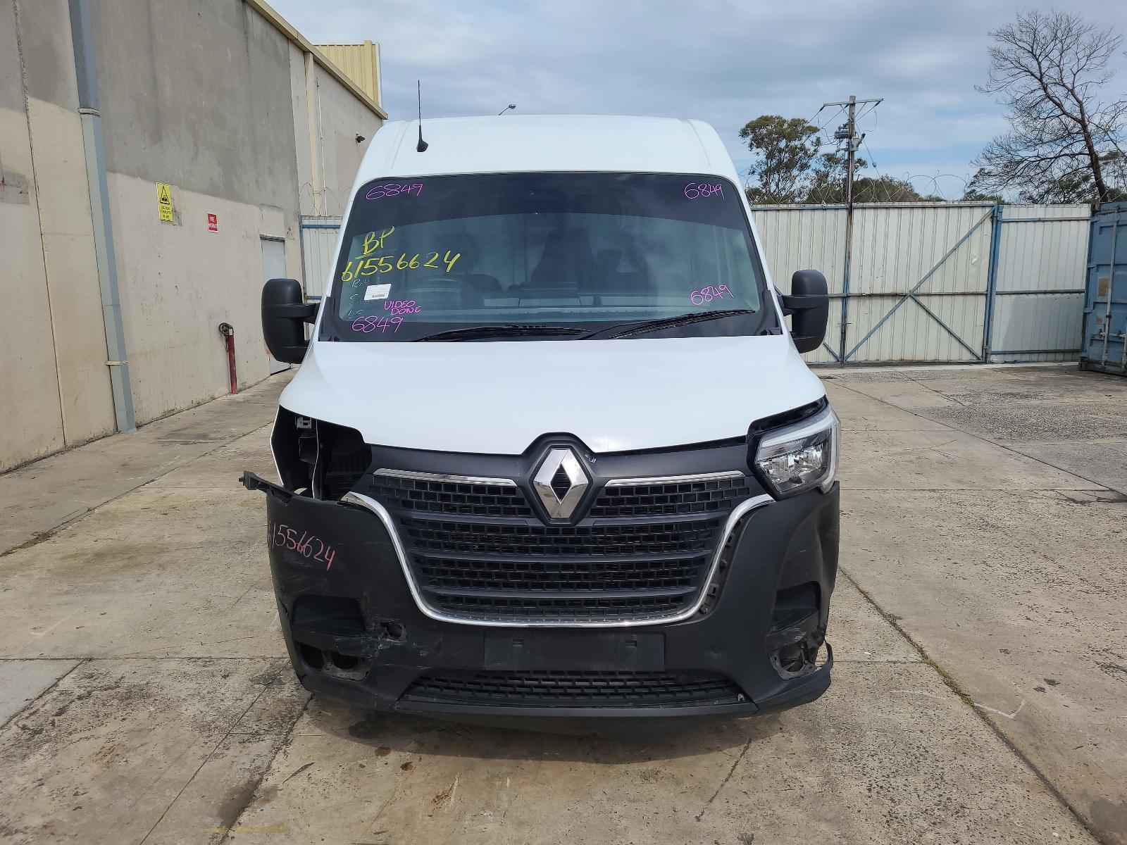 RENAULT MASTER 2020 - STOCK: 6849 - First Auto Parts